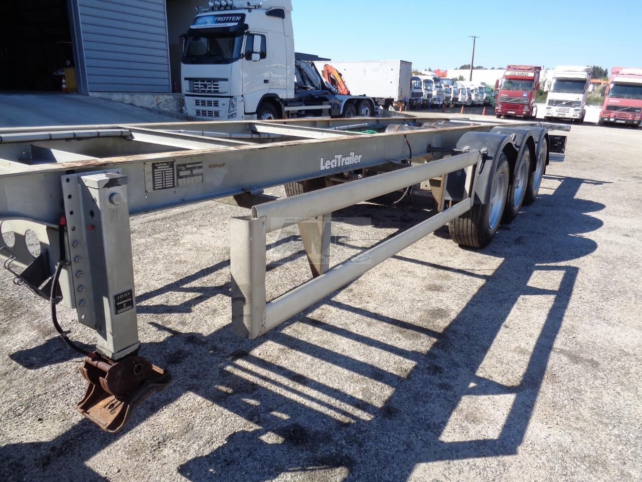SEMI-REBOQUE LECITRAILER LTP-3ES EM CHASSI - AutoManaiaCar S.A ...
